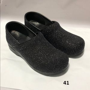 Dansko | Shoes | Dansko Womens Black Dazzle Textured Shimmer Clogs ...